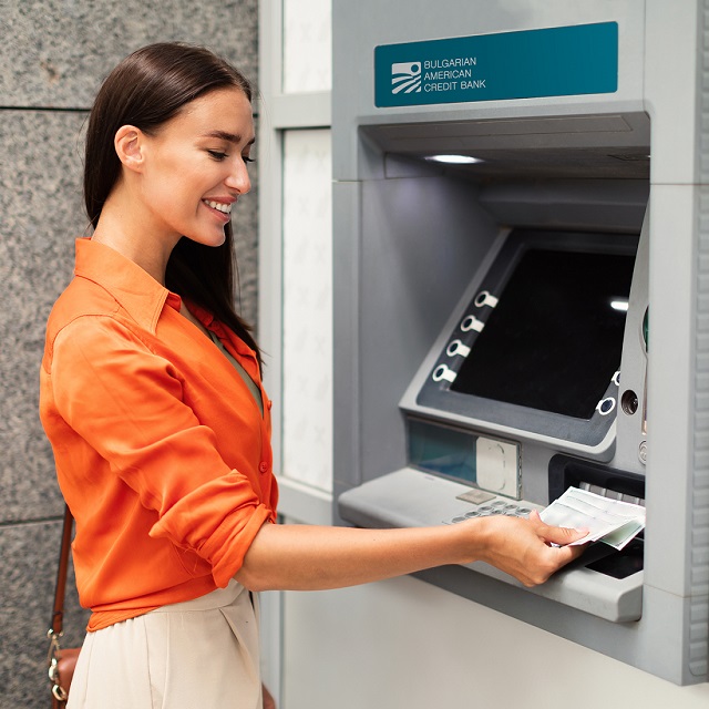Deposit cash at BACB ATMs / Card Services / Cards / Individual Clients / Home